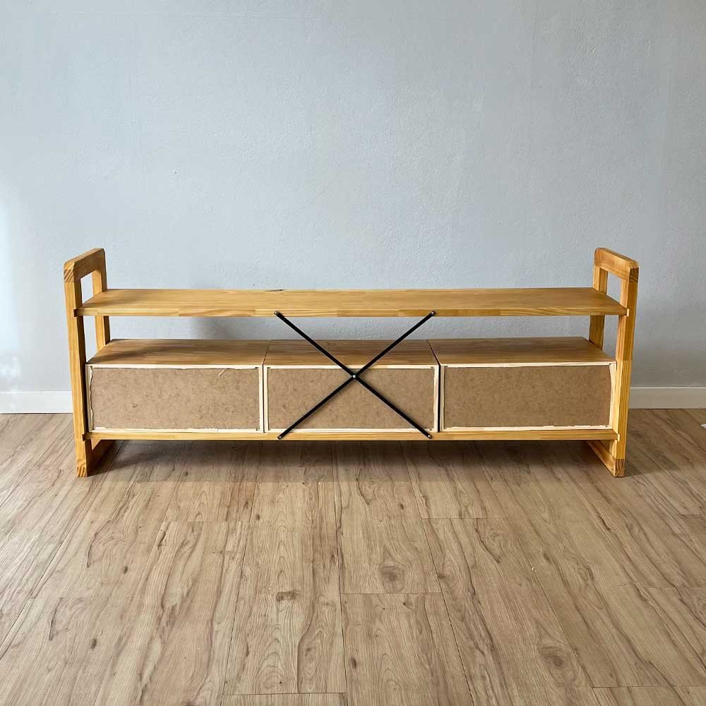 Rack de TV de Madeira Pinus Linea com 3 Gavetas Nozes